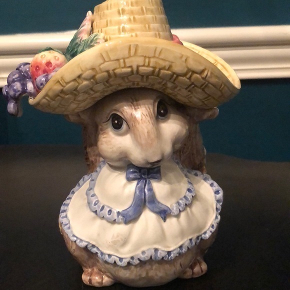 Fitz and Floyd | Holiday | Fitz Floyd Vintage Squirrel From 981 Wearing ...
